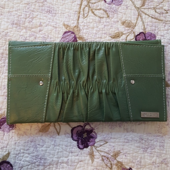 Miche | Bags | Green Classic Miche Shell | Poshmark